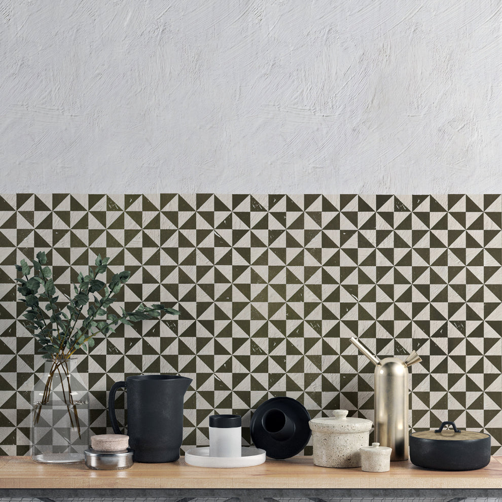 Minimalist Geometric Triangle Wallpaper in Black & White